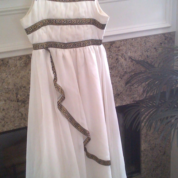 Wishcraft | Costumes | Elegant White Dress With Greek Key Trim | Poshmark